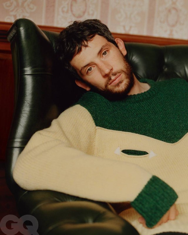 Josh O'Connor Brilha na Capa da GQ: A Nova Estrela de 'Vivo ou Morto ...